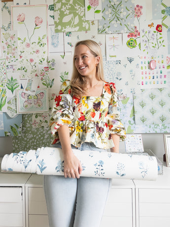 CONTACT – Evelyn Henson